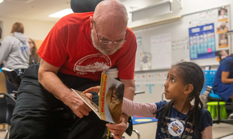 Doing Good: Finding Power and Purpose Through Volunteerism — 3rd Act ...